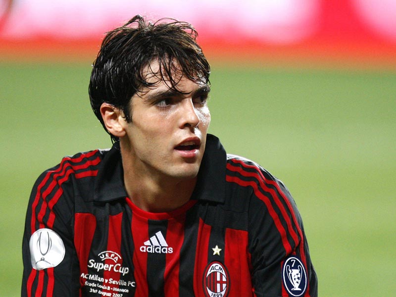 12 محطة في حياة البرازيلي كاكا: بدأت مسيرته الكروية في سن الثامنة | Ra2ed